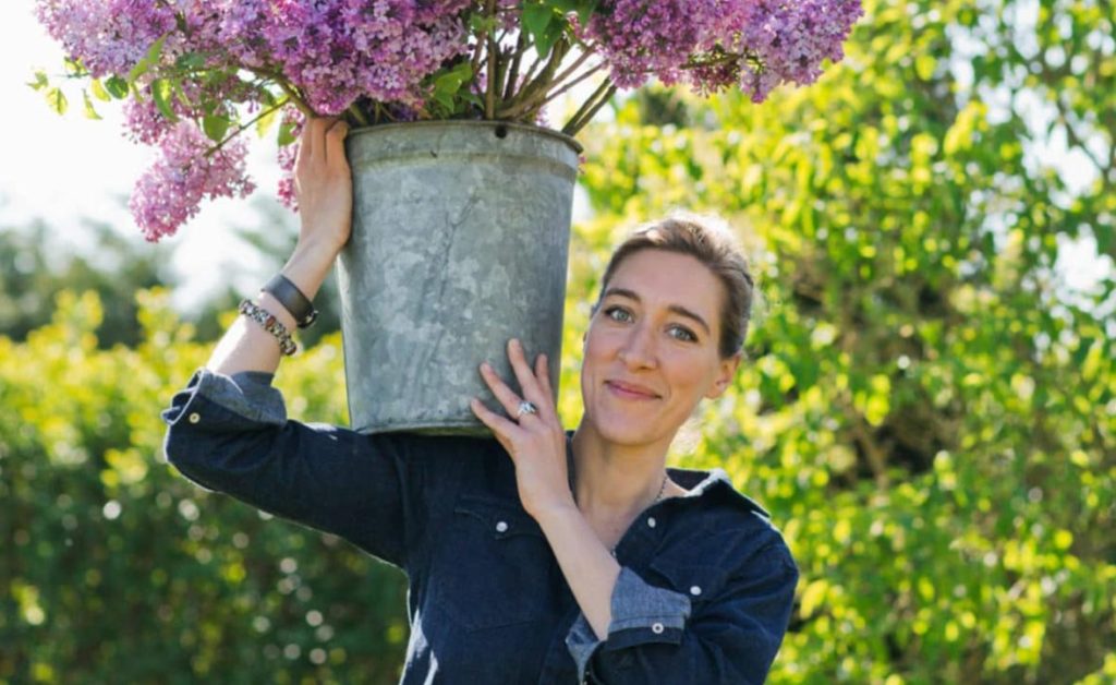 Erin Benzakein Net Worth 2024 - Career, Husband, Age, Height and Others ...