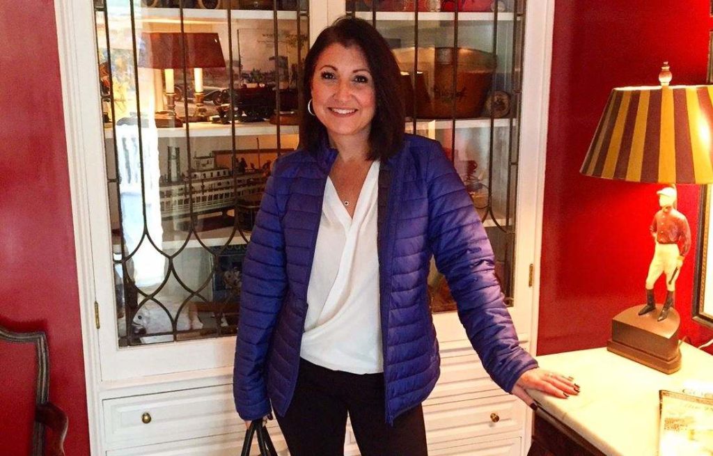 Linda Smith Davis Net Worth 2024 - Career, Husband, Age, Height and ...